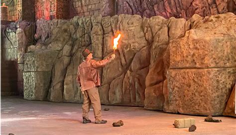 Lets Peek Behind The Scenes At The Indiana Jones Epic Stunt