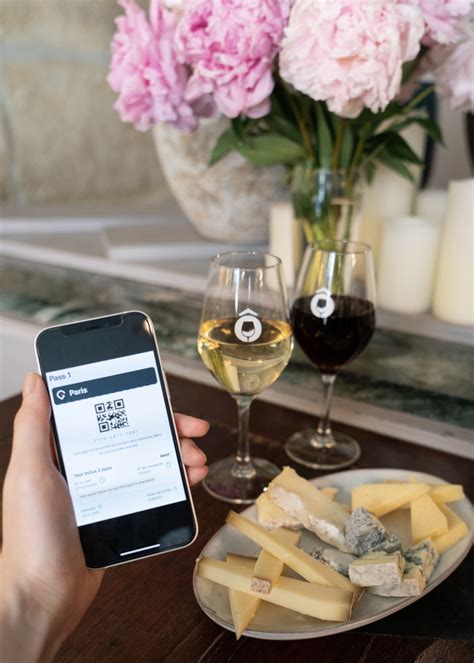 Get A Pass With Go City And Visit Unlimited Paris Attractions Obon