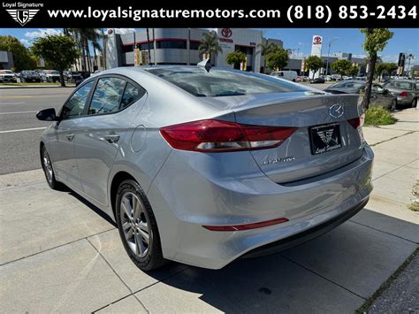 Used 2017 Hyundai Elantra Se For Sale 8 666 Loyal Signature Motors