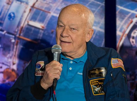 Astronaut Bruce Mccandless Speaks At Hubble 25th Anniversa Flickr