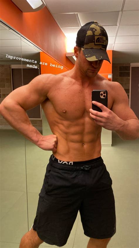 The Hottest Men Around Kyle Hynick Https Instagram Com Kylehynick