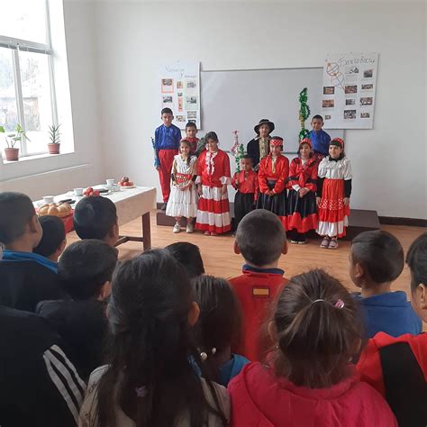 Вестник Луковитски новини Празнуване на ромската Нова година Василица в ОУ „Св Св Кирил