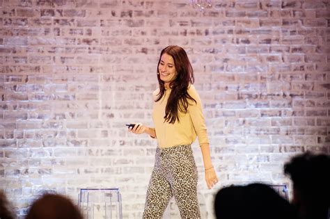 Louise Henry — Tech Expert And Online Business Strategist