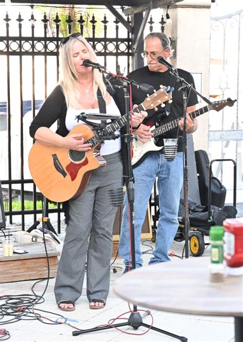 The Duo Debuts At Inner Compass Brewery