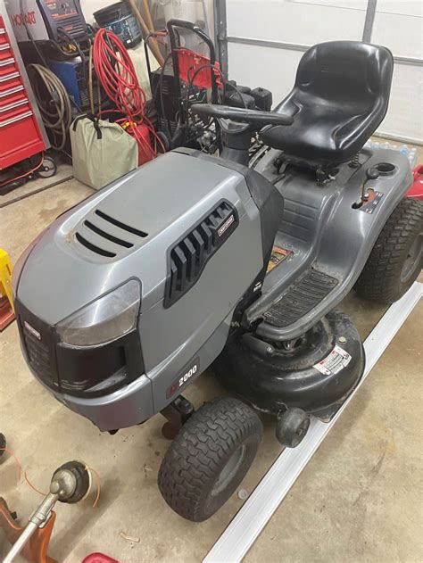 Craftsman LT 2000 riding lawnmower - Lawn Mowers - Spring Hill, Florida | Facebook Marketplace