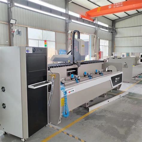 3 Axis Servo Controlled Machining Center For Aluminum Profile