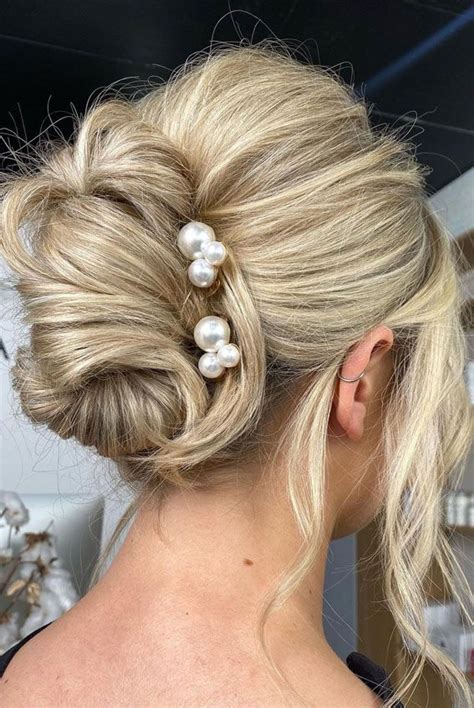 Trendy Updo Hairstyles For Weddings