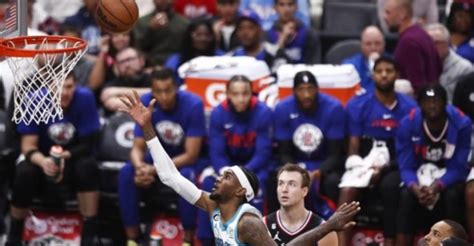 Џордан добива 3 милијарди долари Sportm Mk