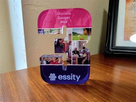 Recently Celebrated 3 Years Of Working At Essity Moniste Gauger