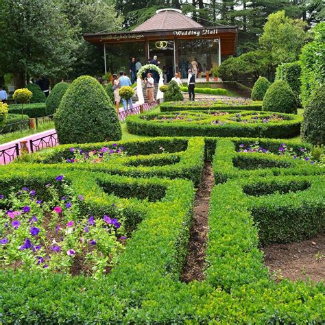 Mtatsminda Parks Wedding Hall • მთაწმინდის პარკის ქორწინების სახლი