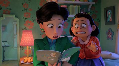 Disney S Turning Red Review A Fun And Surprisingly Horny Coming Of Age Comedy Mashable