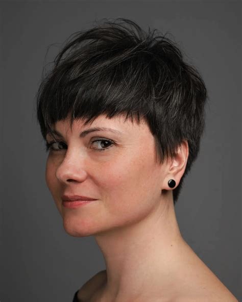 50 New Pixie Cut With Bangs Ideas For The Current Season