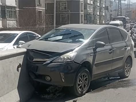 СЭРЭМЖЛҮҮЛЭГ Хан Уул дүүрэгт зам тээврийн ноцтой осол гарчээ Iseemn