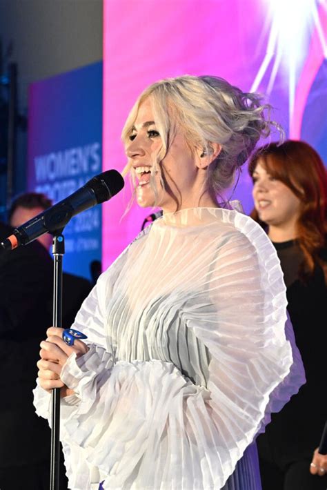 Pixie Lott Shines In Rare And Luxurious Rings By Floa Design