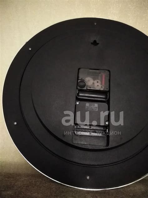 Часы — купить в Красноярске Состояние Б у Часы настенные настольные на интернет аукционе