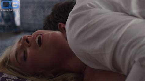 Caitlin FitzGerald Nude Pictures Photos Playbabe Naked Topless Fappening