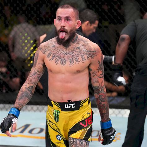 Download Marlon Vera Yellow Walking Wallpaper