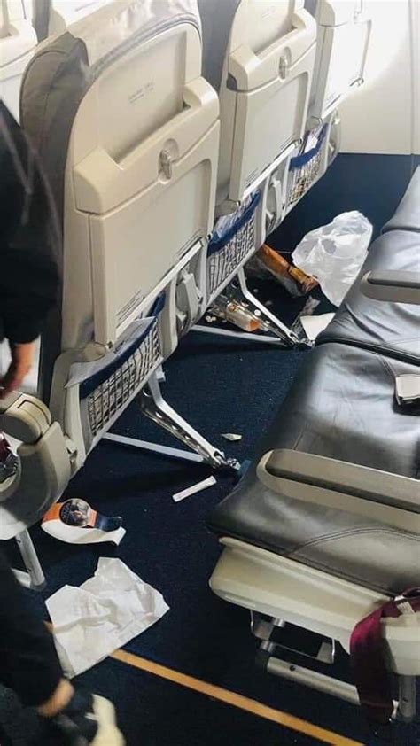 Монголчууд нисэх онгоцонд ингэж биеэ авч явдаг ТАС МН