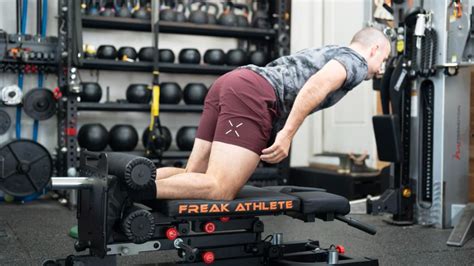 How To Do The Cossack Squat Expert Tips