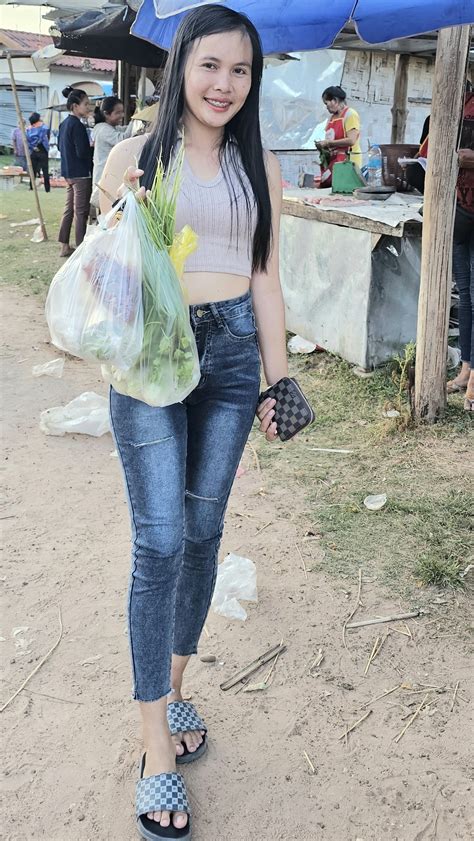 ดรีมสาวลาว18 แฟนเพจ Bangkok