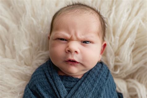 Newborns ‘grumpy Photos Go Viral