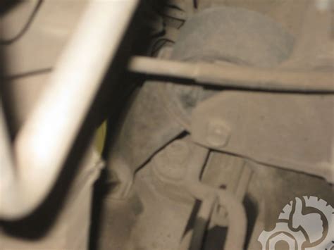 Отзыв о сайлентблоке задней подушки Jikiu BE23016