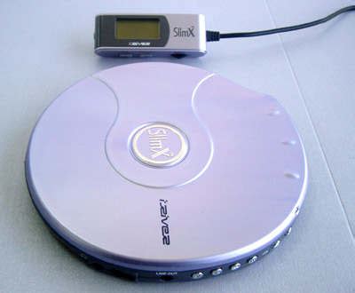 Миниатюрный MP3/CD плеер от iRiver