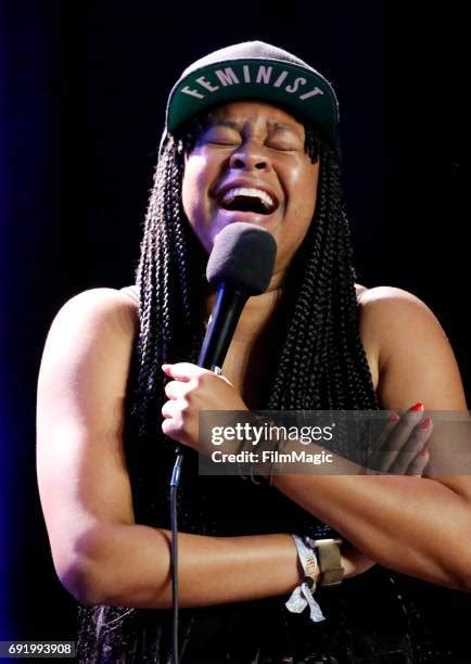 Comedian Phoebe Robinson Photos And Premium High Res Pictures Getty