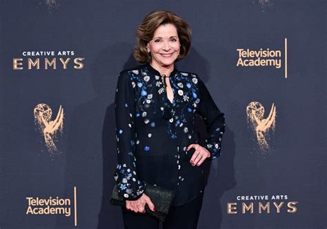Jessica Walter — Photos Of Her Life And Career Hollywood Life