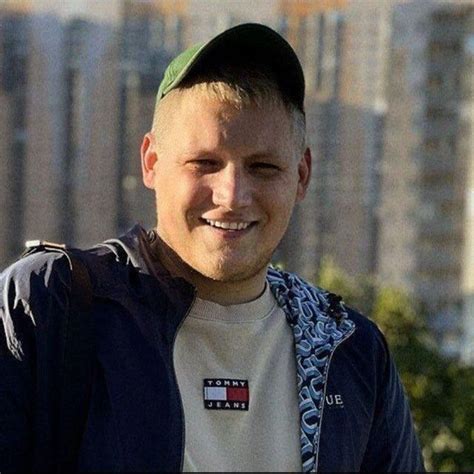 Freddy Alone Cam Model Free Live Sex Show And Chat Stripchat