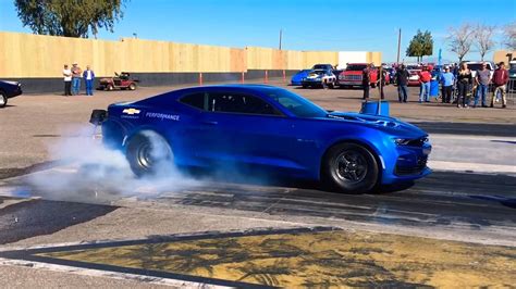 Check Out Chevys New Electric Ecopo Camaro In Drag Race Action