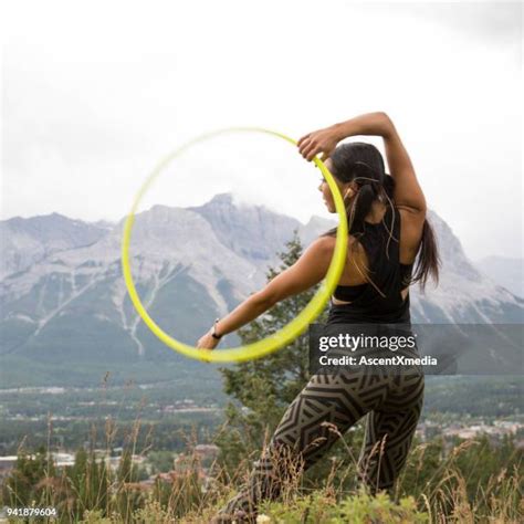 Grass Dancer Tribe Photos And Premium High Res Pictures Getty Images