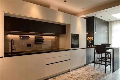 Pros And Cons Of Having A Handleless Kitchen Kandi Kitchens