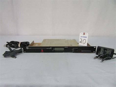 Lectrosonics VR Venue Digital Hybrid Wireless Receiver Blk W Power Supply Box Joseph