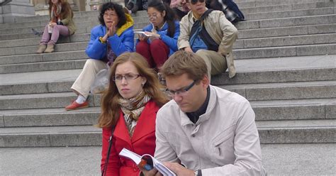 Thư Robot Cha Mẹ Có Ham đọc Sách Không