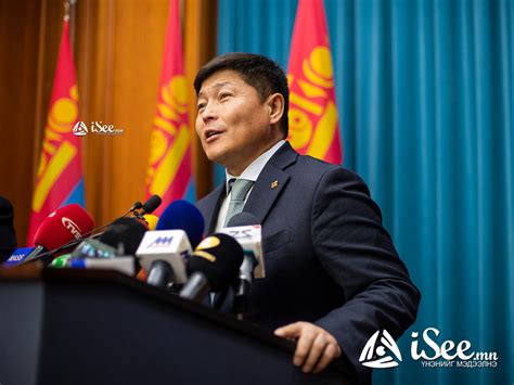 Х Нямбаатар Сэтгүүлч Б Анхбаярыг Охид хүүхнүүдийн дарамтласан хэргээр цагдаагаас цагдан