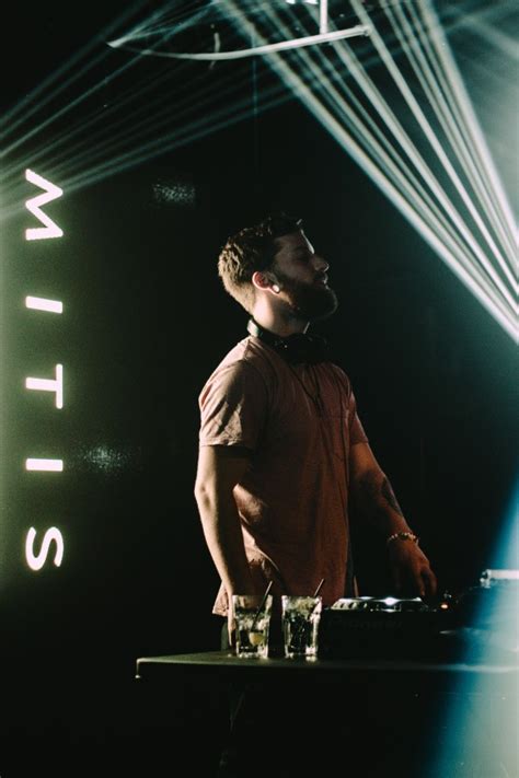 دانلود عکس دیجی خفن جذاب با کیفیت فوق العاده Hd