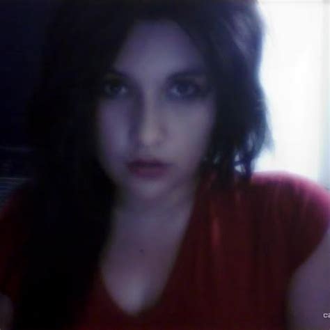 Daniela Cortes Youtube