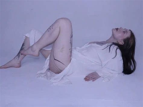 Rubycumgirl主播:免费直播性爱表演和聊天 Stripchat Rubycumgirl主播:免费直播性爱表演和聊天 Stripchat