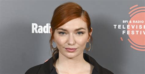 Eleanor Tomlinson Actress