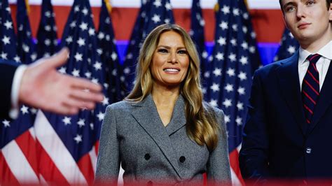 Melania Trumps Official Portrait Photographer Says Her Shot Captures