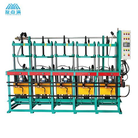 China Customized Basketball Rubber Bladder Curing Machine Manufacturers