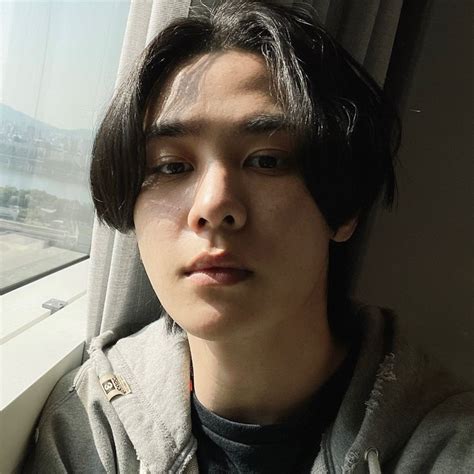 Pin By Vick On Kun 🐻🤎 Nct Kun Nct Icon