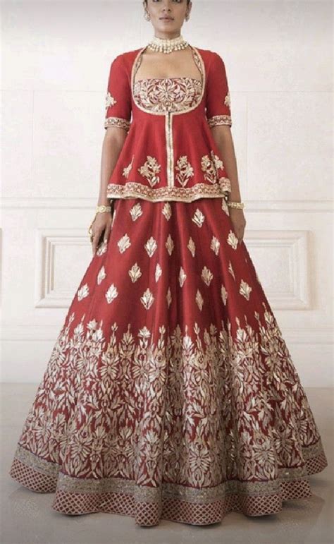 Pin By Nishka Patel On Indo Western Long Blouse Designs Indian