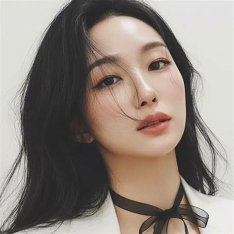 남편 사랑 받는 아내 특징 7가지 1 좋은집 좋은차 좋은 물건 욕심 별로 없음 2 피부에서 윤기가 나고 인상이 선함 3 있는 그대로 예쁨받기에 화려한 치장보다 편하고