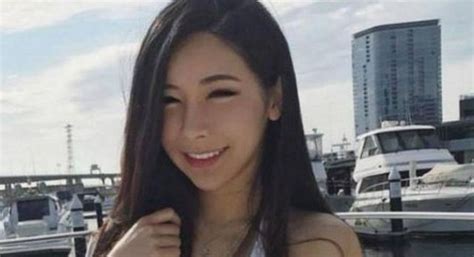 Hot Asian Girls 55 Pics