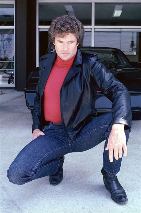 15 Gloriously Cheesy Photos Of Vintage David Hasselhoff