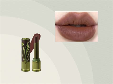 Shoppers Call This Lipstick The ‘most Flattering Nude For Olive Skin