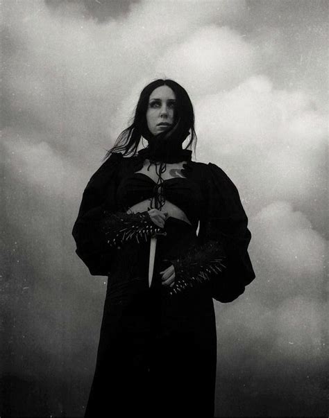 Pin By Chad Newton On Chelsea Wolfe Chelsea Wolfe Dark Beauty