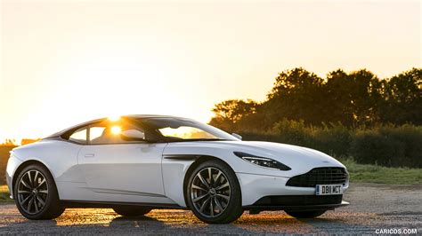 Aston Martin Db11 V8 2018my Uk Spec Front Three Quarter